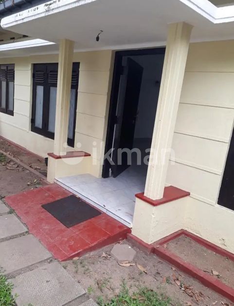 single storey house rent in Welisara | ikman
