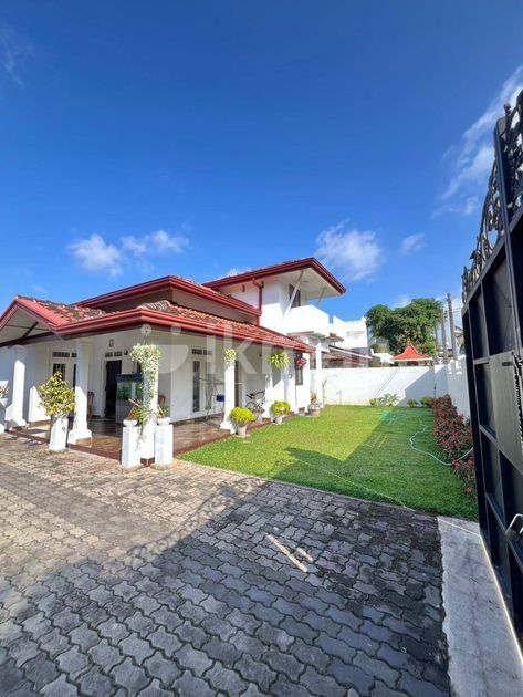 Single Storied House in Negombo Kadirana | ikman