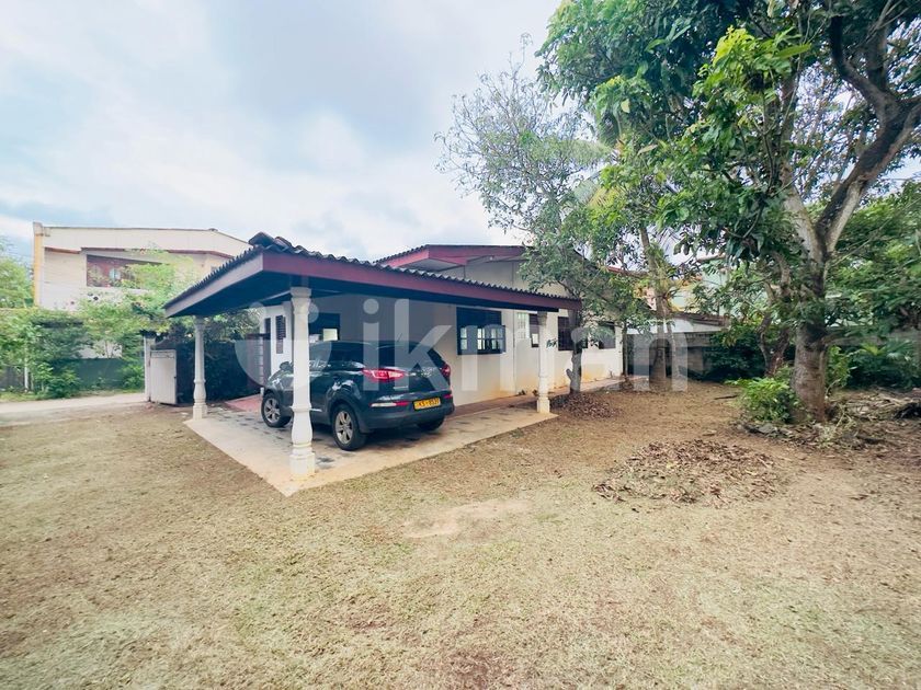 Single Story House With 20 P Sale At Rathmalana | ikman