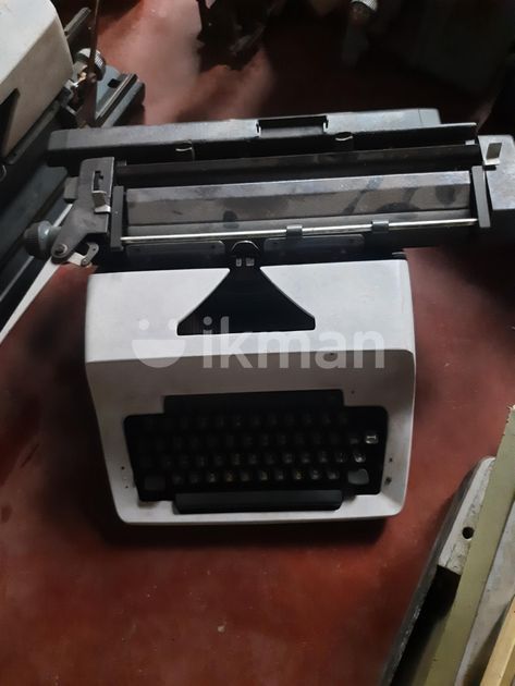 Sinhala Typewriter Olympia in Gampaha City | ikman