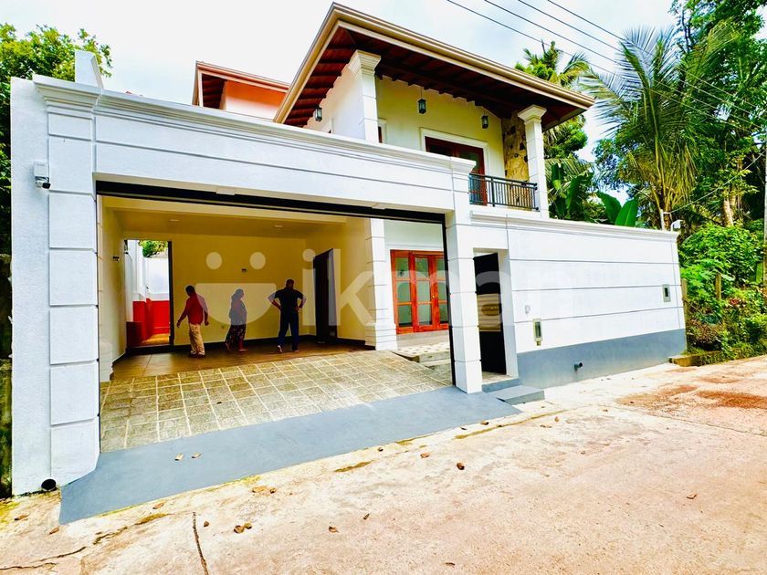 Super Brand New house in Piliyandala Colombo road near by | ikman