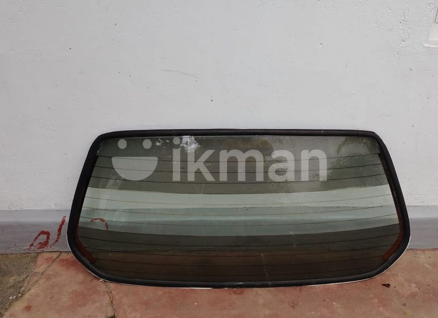 Suzuki Alto HA23 Dicky Door Glass for Sale in Nugegoda | ikman
