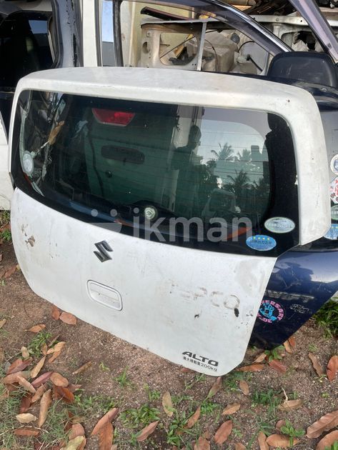 Suzuki Alto HA25 Dicky Door for Sale in Mawathagama | ikman