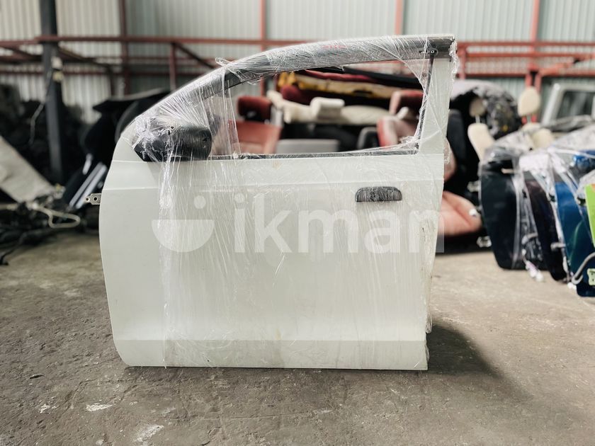 Suzuki Alto HA36 Front Door for Sale in Kurunegala City | ikman