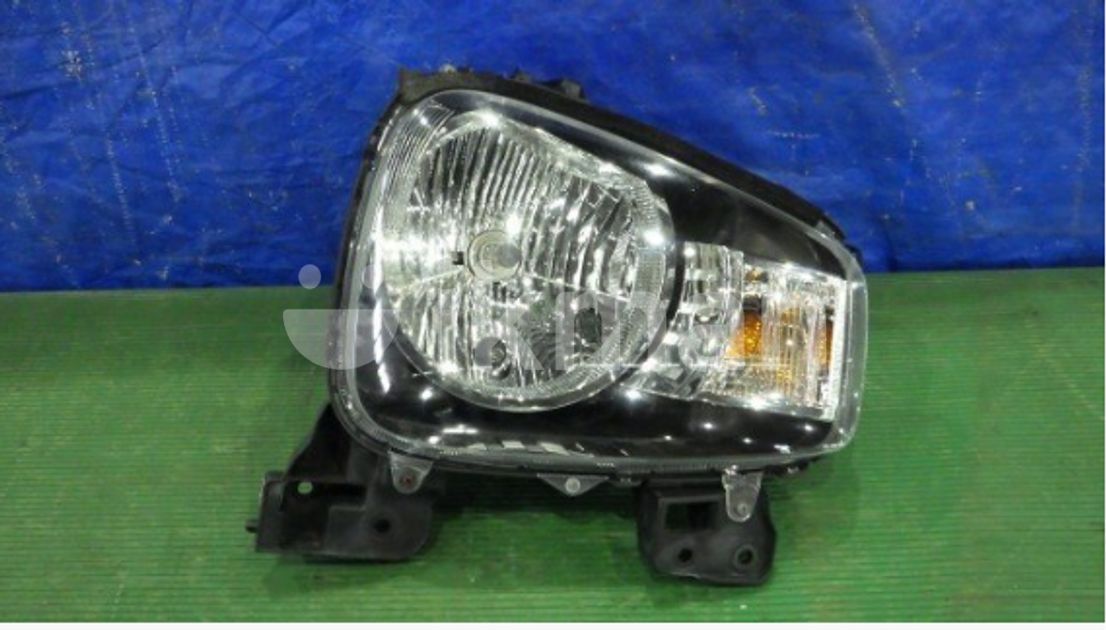 Suzuki Alto Head lamp - Japan HA36s for Sale in Kalutara City | ikman