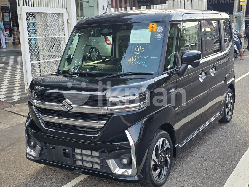 Suzuki Spacia Custom XS Turbo 2023 for Sale in Boralesgamuwa | ikman