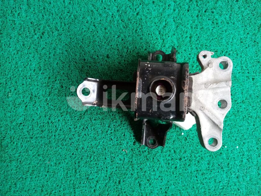 Suzuki Spacia MK53S Engine Mount for Sale in Maharagama | ikman
