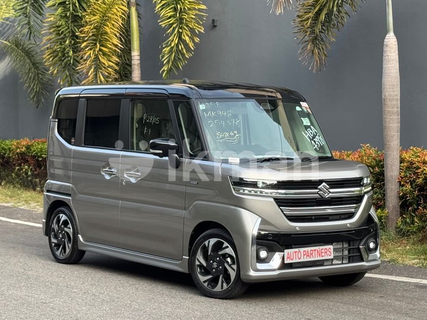 Suzuki Spacia XS Custom Black Top 2025 for Sale in Colombo 6 | ikman