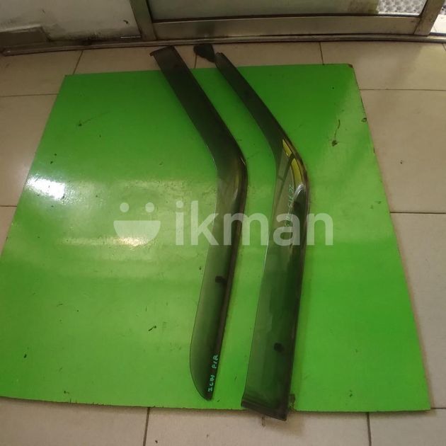 Suzuki Swift ZC71 Front Door Wiser Set for Sale in Dehiwala | ikman
