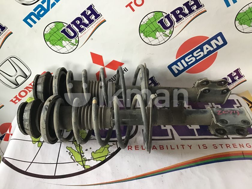 Suzuki Swift Zc71 S Front Shocks (l/r) for Sale in Gampaha City | ikman