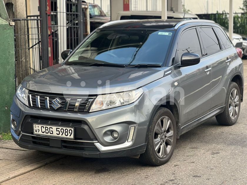 Suzuki Vitara Contrast Roof 2019 for Sale in Kelaniya | ikman