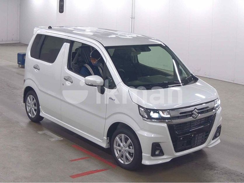 Suzuki Wagon R Custom Z 2024 for Sale in Gampaha City | ikman