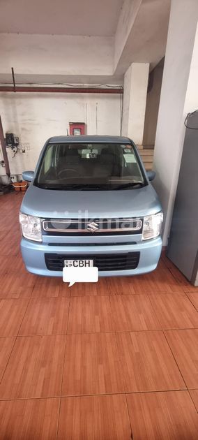 Suzuki Wagon R FX 2017 for Sale in Colombo 4 | ikman