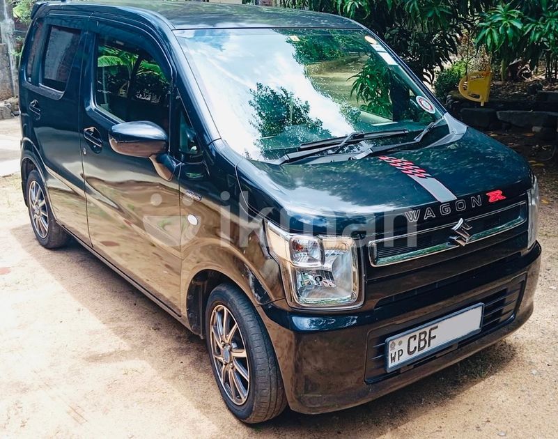 Suzuki Wagon R FX 2017 for Sale in Polonnaruwa City | ikman