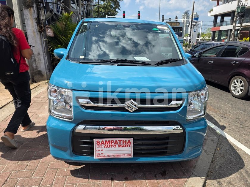 Suzuki Wagon R FX Safety Petrol Brand 2024 for Sale in Battaramulla | ikman