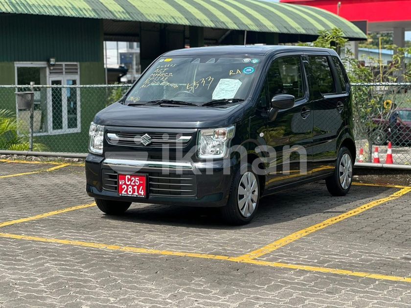 Suzuki Wagon R FX Safety Push Start 2024 for Sale in Kottawa | ikman