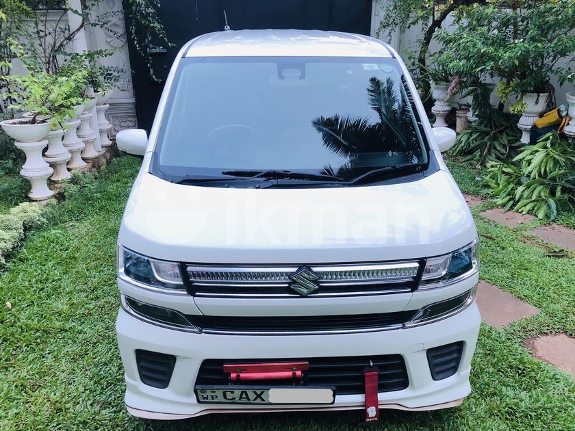 Suzuki Wagon R FZ 2017 for Sale in Boralesgamuwa | ikman
