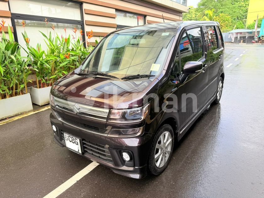 Suzuki Wagon R FZ Premium 2018 for Sale in Polgasowita | ikman