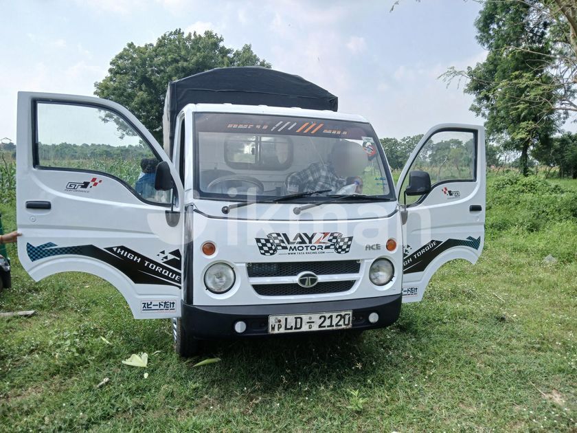 Tata 207 Dimo Batta 2007 | Akkarepattu | ikman
