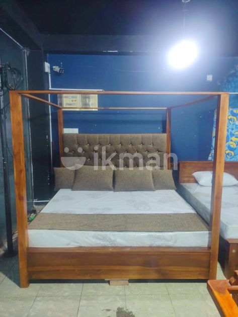 Teak Heavy Modern Cushioned Canapy Full Cover Bed with Pillows 60x72 ...