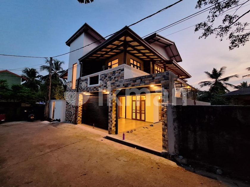 thalahena Battaramulla luxury house sale | ikman