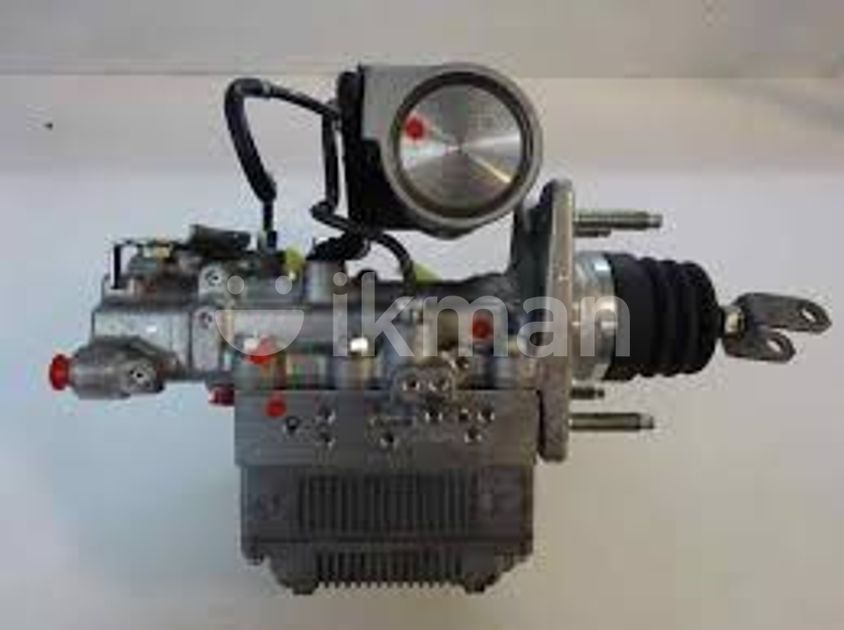 Toyota Aqua ABS Modulator for Sale in Kandy City | ikman