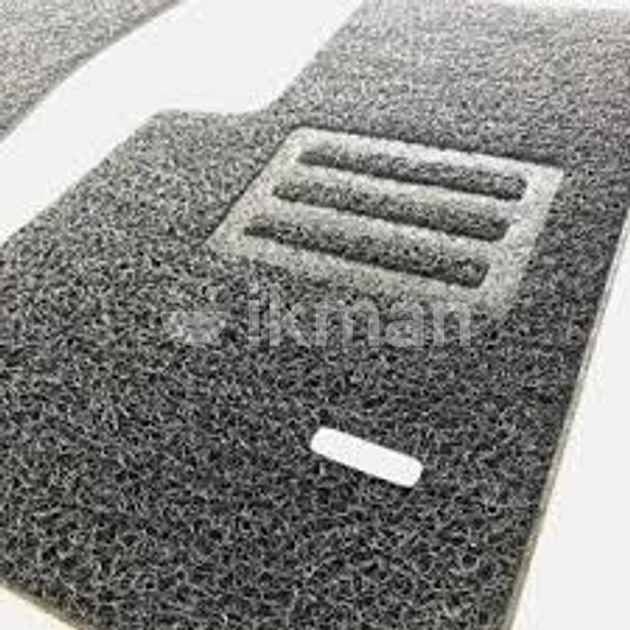 Toyota Aqua Carpet for Sale in Nugegoda | ikman