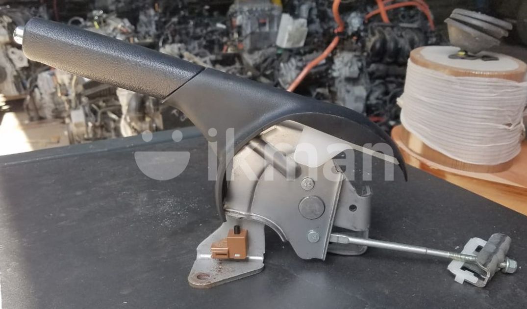 Toyota Aqua NHP10 Handbrake Lever for Sale in Ja-Ela | ikman
