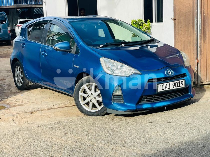 Toyota Aqwa Hybrid in Colombo 3 | ikman