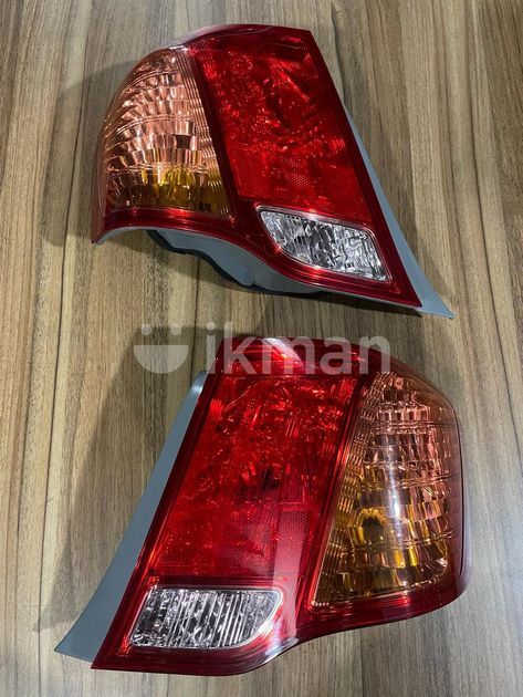 Toyota Axio 141 Tail Light for Sale in Mawathagama | ikman