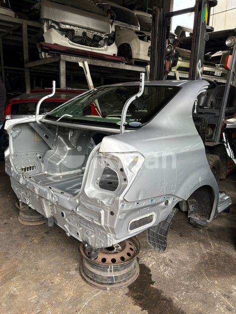 Toyota Axio 161 Back Cut for Sale in Mawathagama | ikman