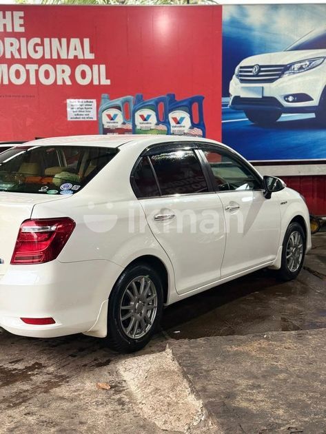 Toyota Axio 2015 for Sale in Panadura | ikman