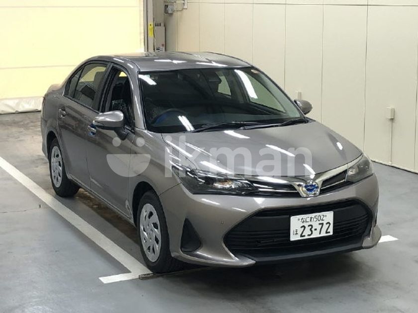 Toyota Axio Ex Hybrid 2025 for Sale in Maharagama | ikman