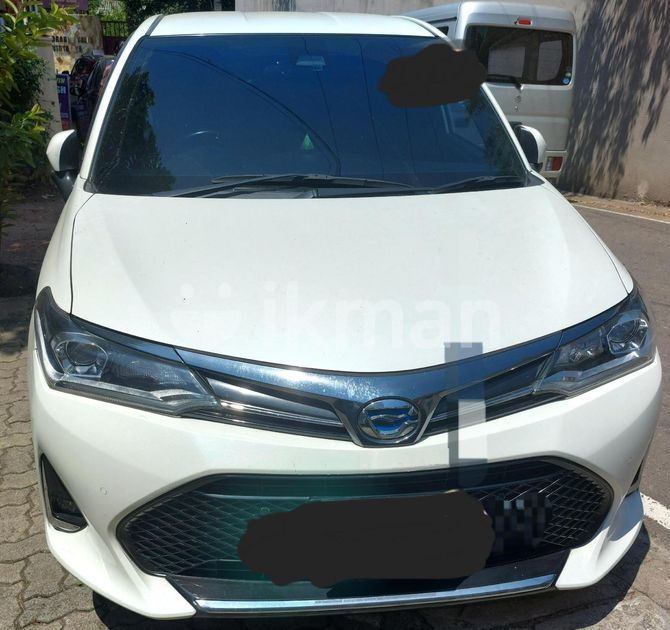 Toyota Axio for Rent on Long Term in Nugegoda | ikman