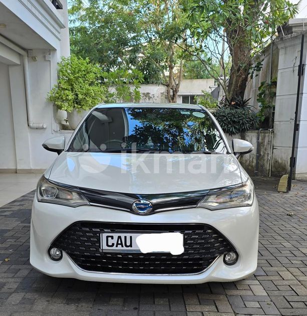 Toyota Axio Hybrid WXB 2017 for Sale in Malabe | ikman
