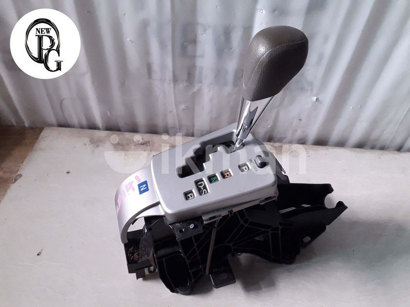 Toyota Axio NZE141 Gear Shifter Automatic for Sale in Kurunegala City ...