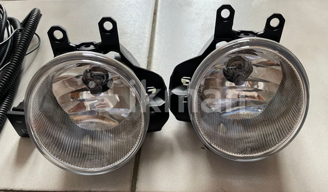Toyota Axio Replacement Fog Lamps (Halogen Plastic Lens 19watt) for ...