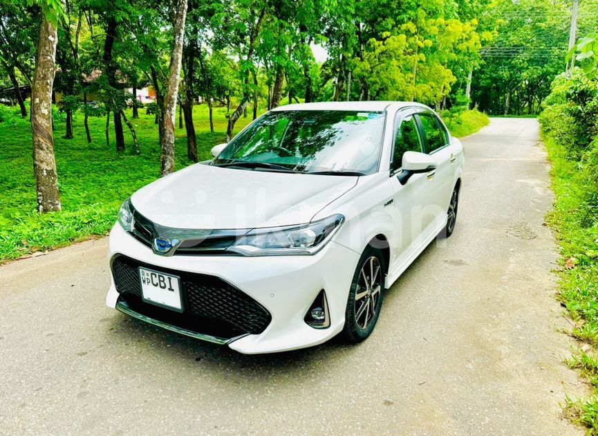 Toyota Axio WXB 2019 for Sale in Kaduwela | ikman