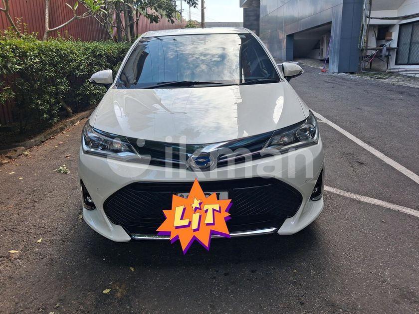 Toyota Axio WXB 2019 for Sale in Kottawa | ikman