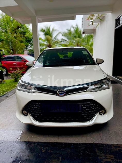 Toyota Axio Wxb Full Option Auto 2017 for Sale in Ratnapura City | ikman