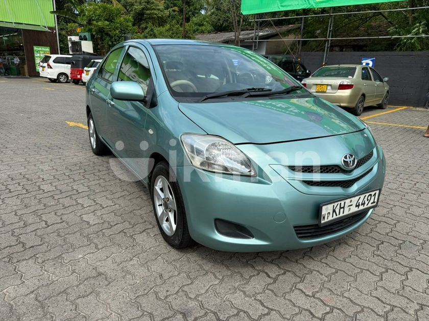 Toyota Belta Yaris 2009 for Sale in Maharagama | ikman