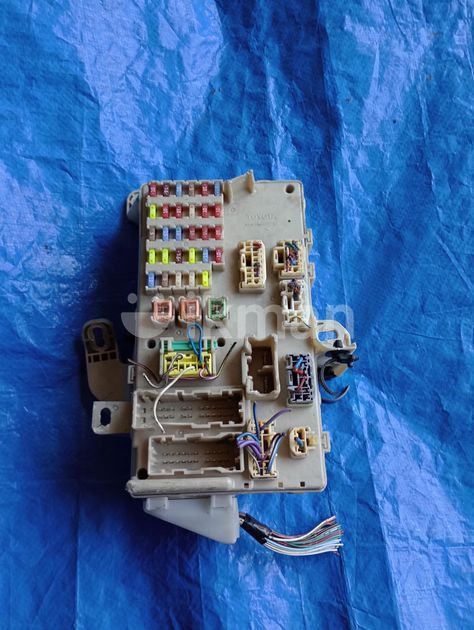 Toyota Camry acv30 fuse box for Sale in Colombo 14 | ikman