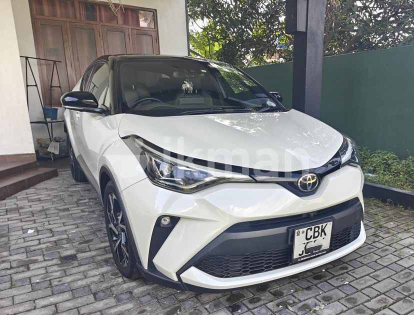 Toyota CHR 2019 for Sale in Kaduwela | ikman