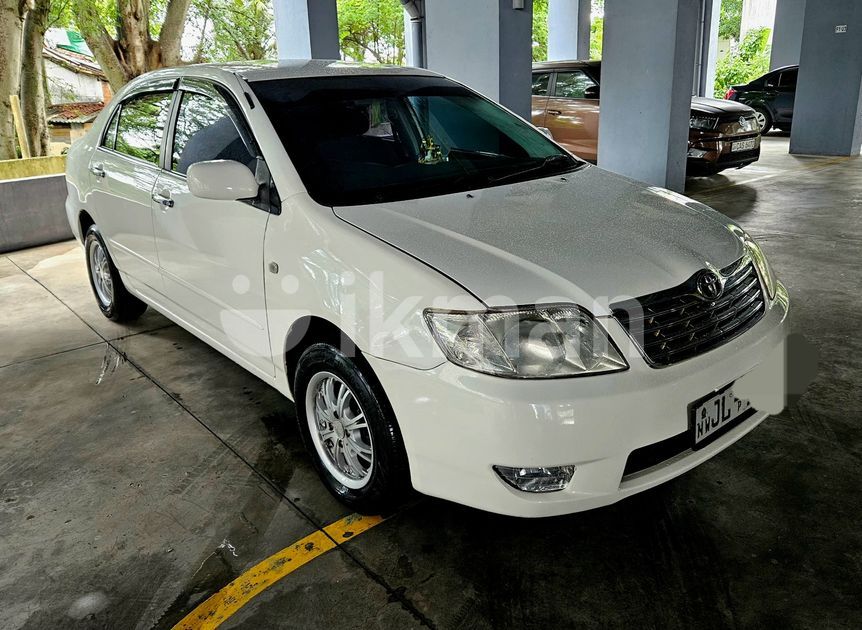 Toyota Corolla 121 Dickey Light 2004 for Sale in Piliyandala | ikman