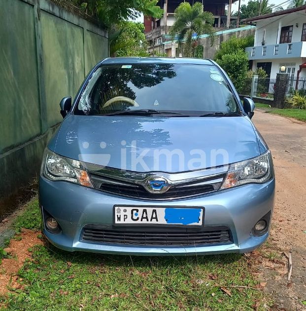 Toyota Corolla Axio Hybrid 2014 for Sale in Horana | ikman
