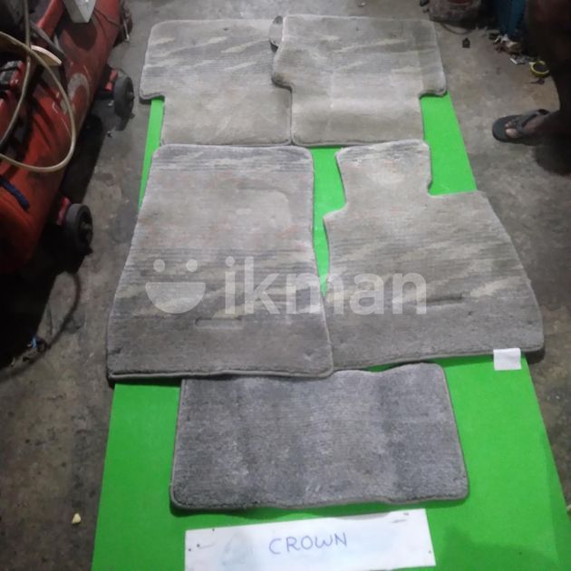 Toyota Crown 171 Carpet Set for Sale in Dehiwala | ikman