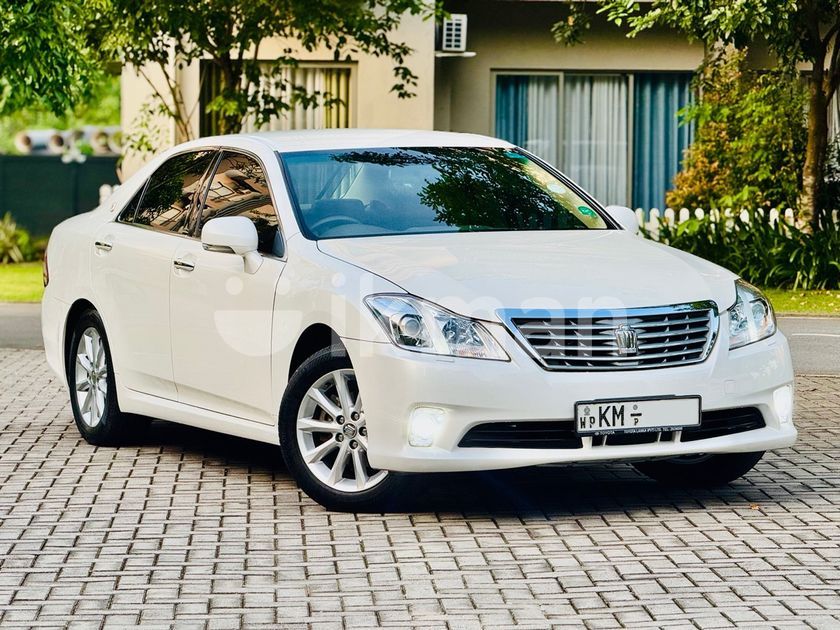 Toyota Crown ROYAL SALOON 2010 for Sale in Malabe | ikman