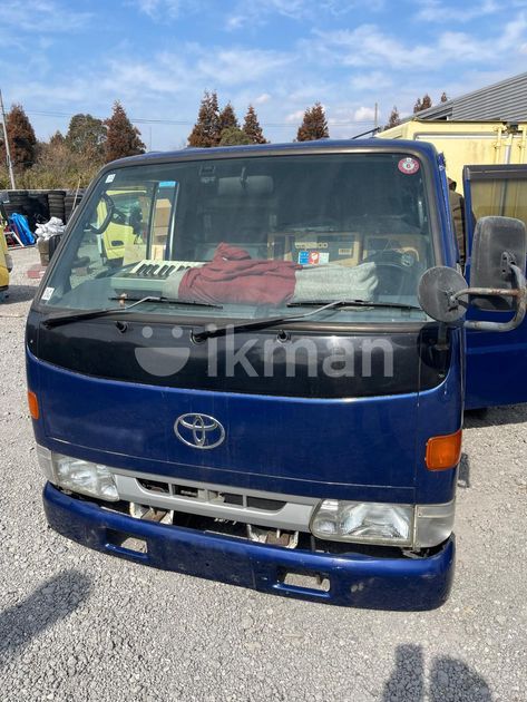 Toyota Dyna 12V Crew Cab A/C Manual Cabin for Sale in Nugegoda | ikman