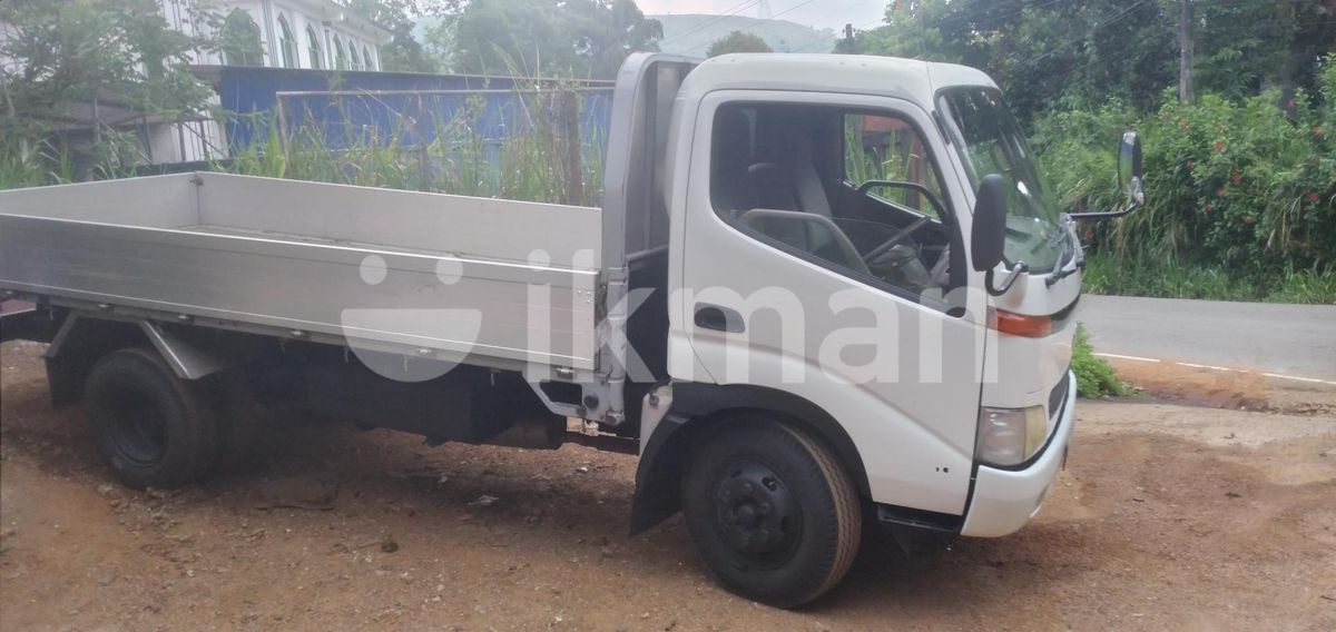 Toyota Dyna 2002 | Kotmale | ikman