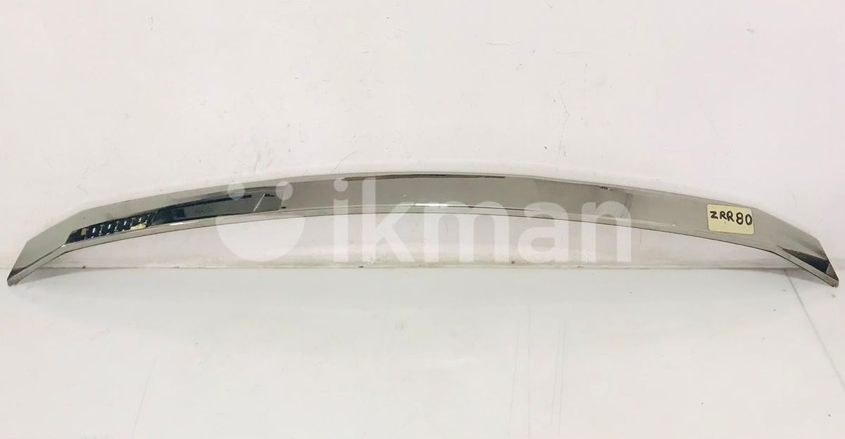 Toyota Esquire ZRR80G Bonnet Plating Moulding for Sale in Gampaha City ...
